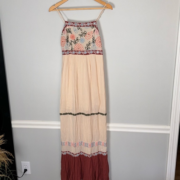 Patrons of Peace | Dresses | Patrons Of Peace Xs Embroidered Boho Flowy ...